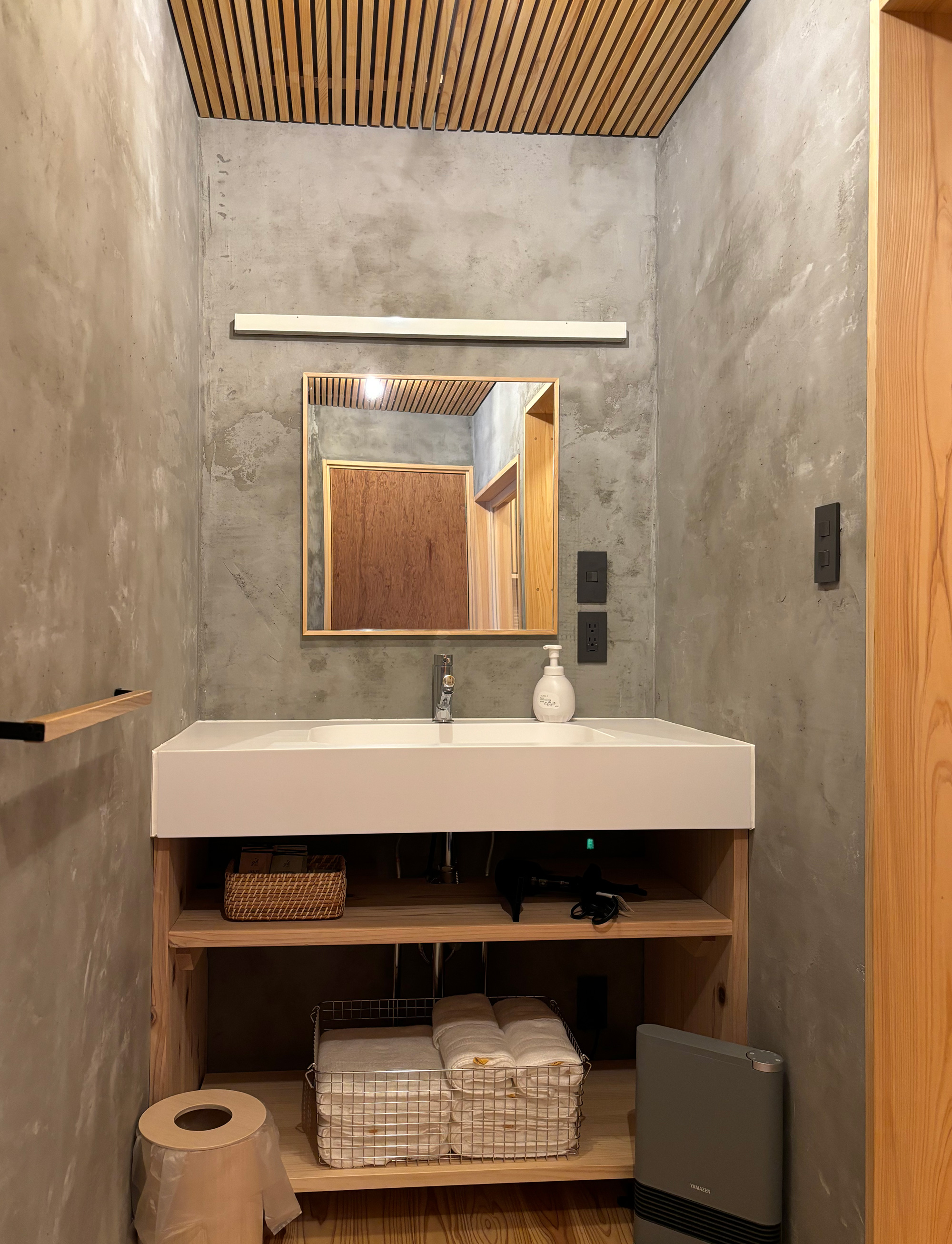 BABA ICHI | RIKKA TAKAYAMA